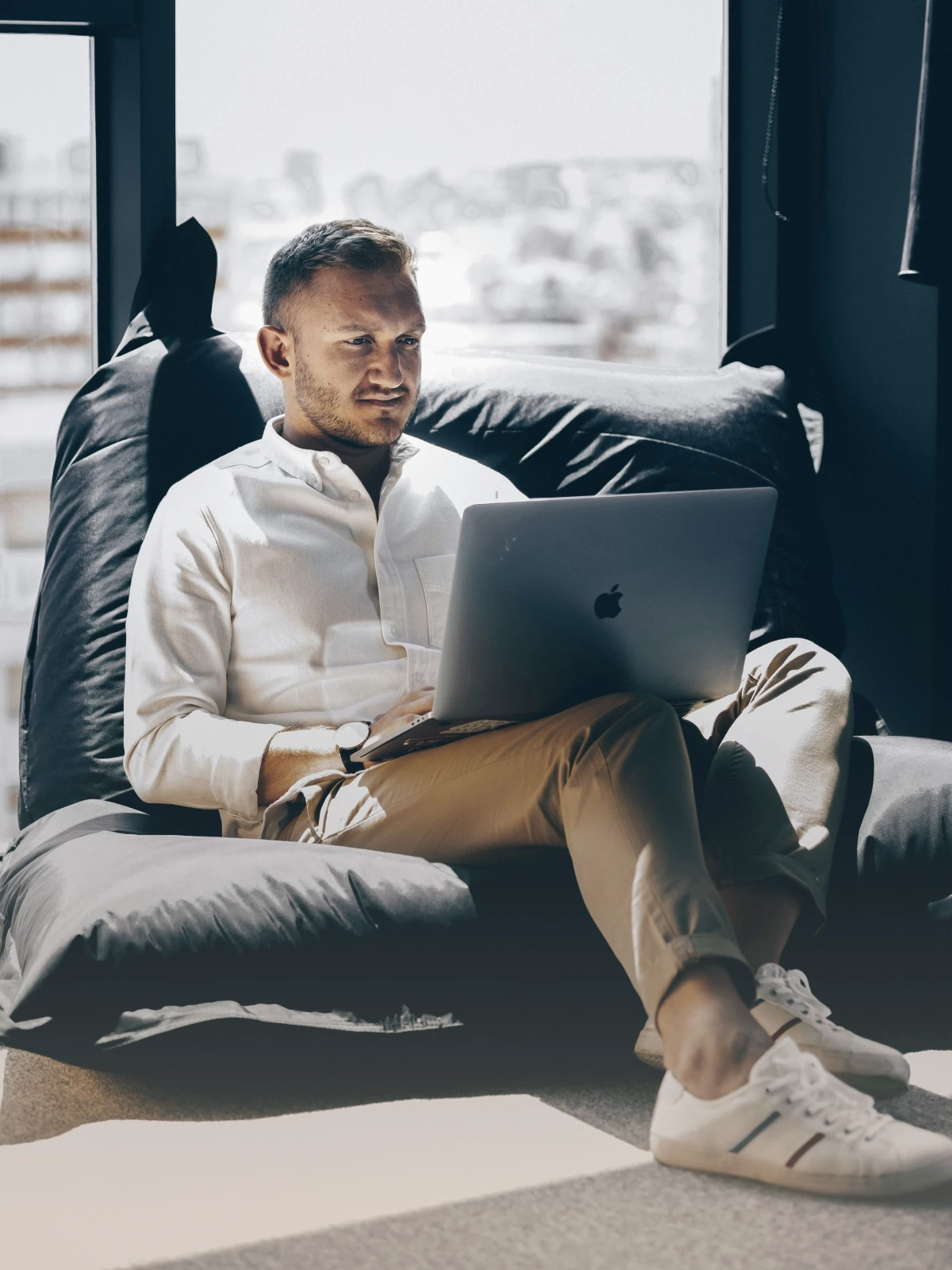 How to use multiple themes in WordPress